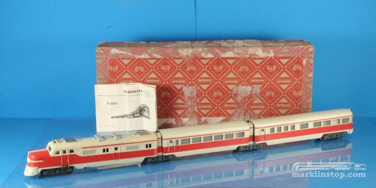Marklin ST 800 Electric Railcar Locomotive 1948 - 1954 - Marklin Stop